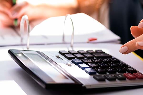 ¿Cómo rellenar el modelo 111 de Hacienda? | tugesto